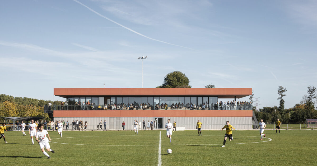 OYO Architects | Soccer Clubhouse